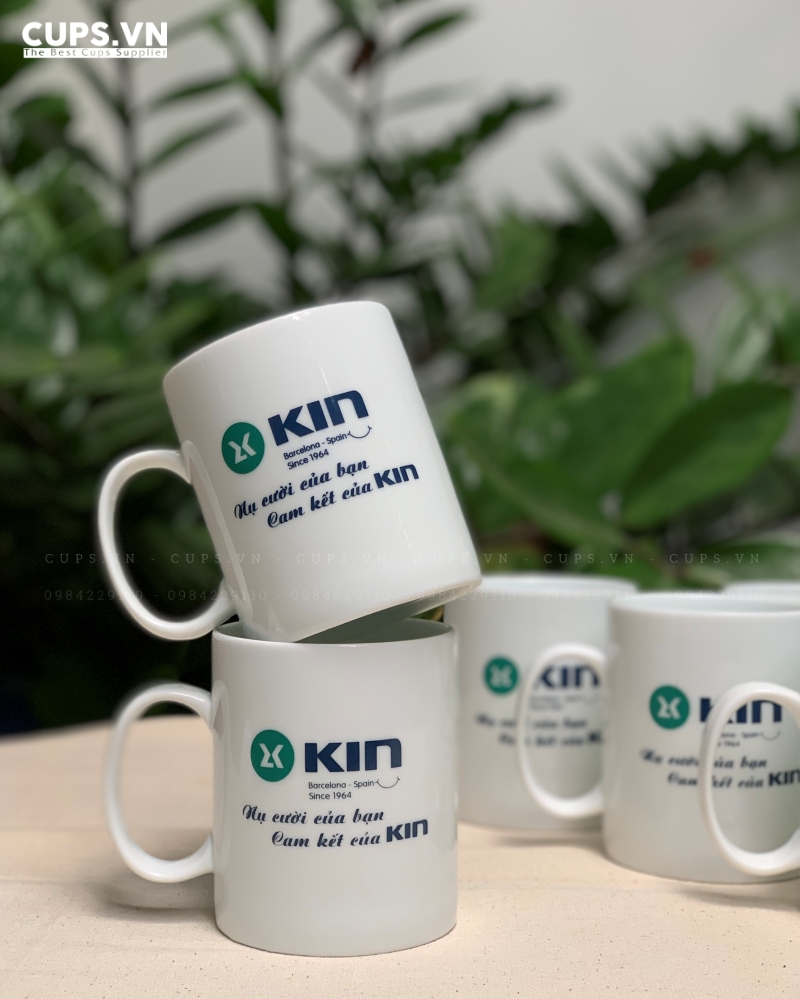 Laboratorios KIN chọn Ly Sứ In Logo | Quà Tặng Khách Hàng